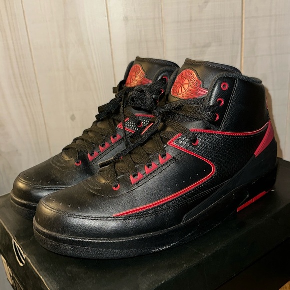 Shoes | Air Jordan Retro 2s Black And Red Alternate 87 | Poshmark